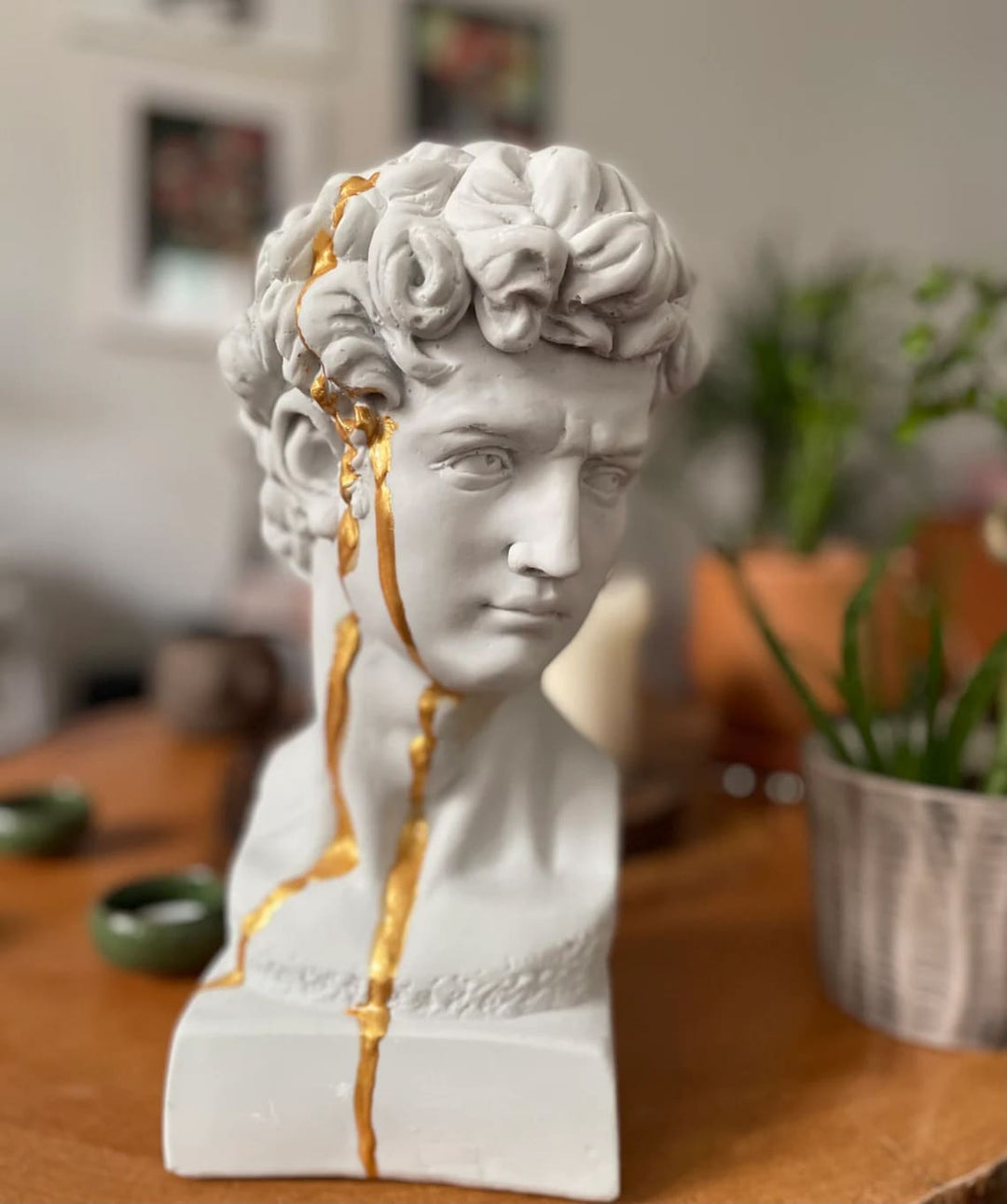 White and Gold David Head Sculpture | MusaArtGallery™